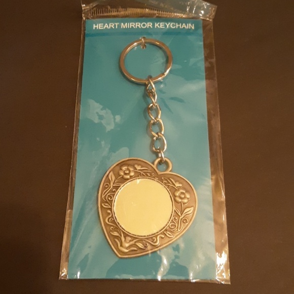 unbranded | Accessories | Heart Mirror Keychain | Poshmark